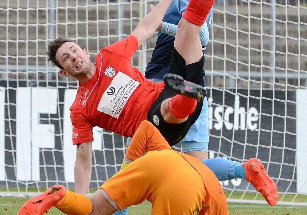 SSV Reutlingen verteilt einmal mehr Geschenke - SSV Reutlingen Fußball ...