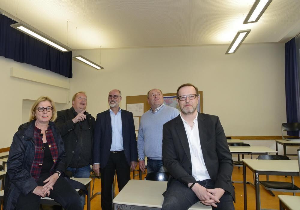 Schadstoffe müssen aus der Eichendorff-Realschule raus - Reutlingen ...
