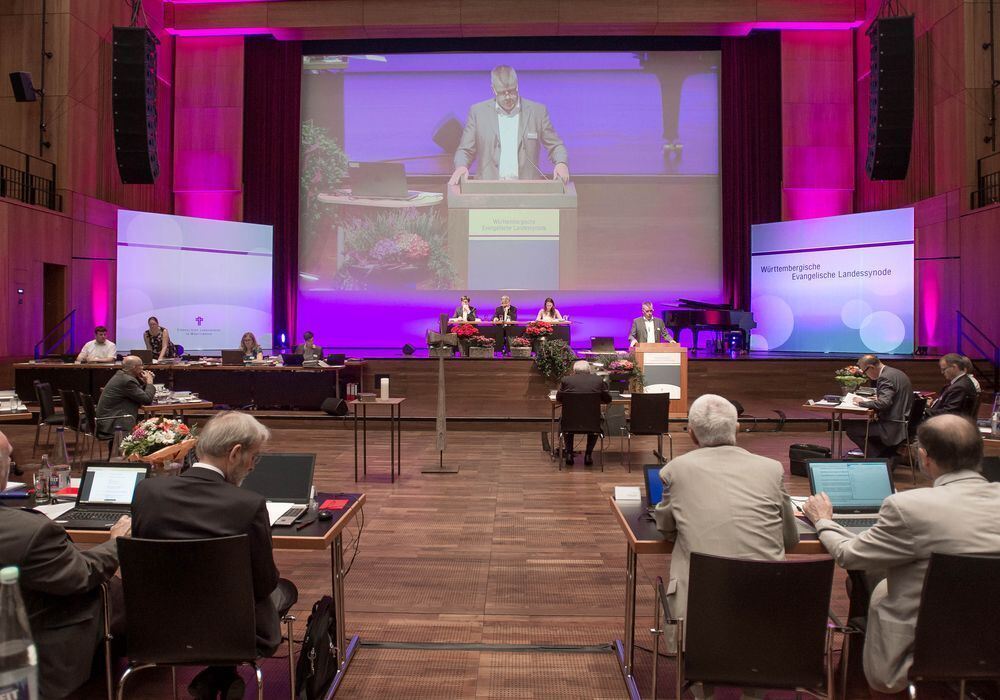 »Miteinander im Gespräch bleiben« - Reutlingen - Reutlinger General ...