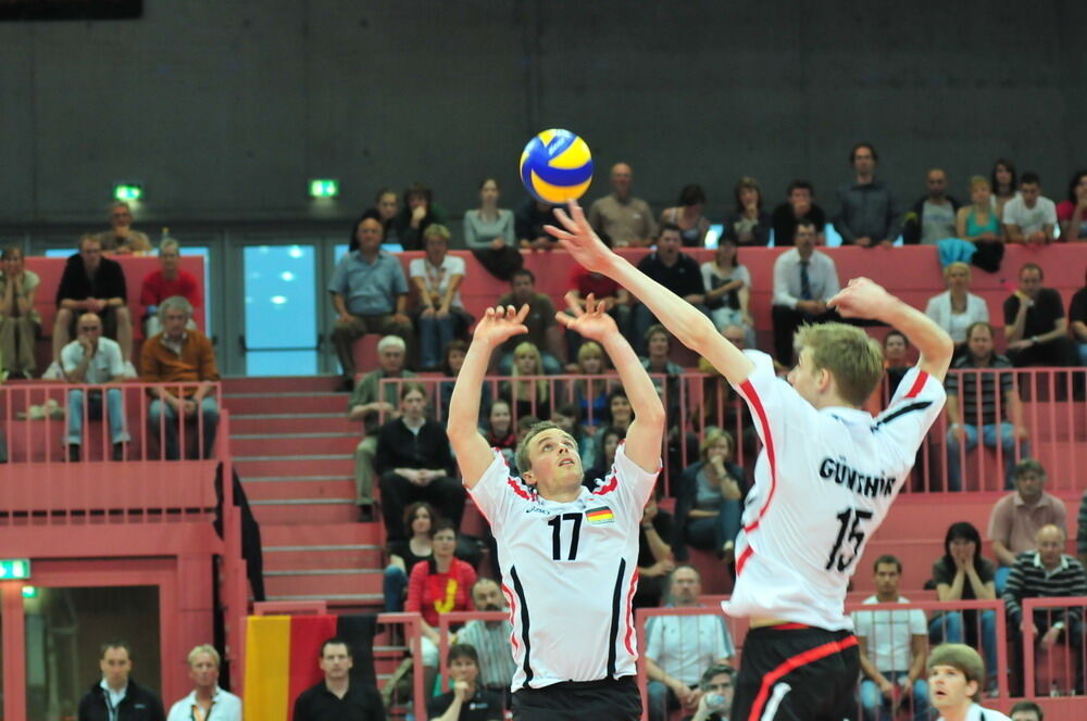 Die »müden Krieger« haben Mühe - Sport Neckar-Alb - Reutlinger General ...