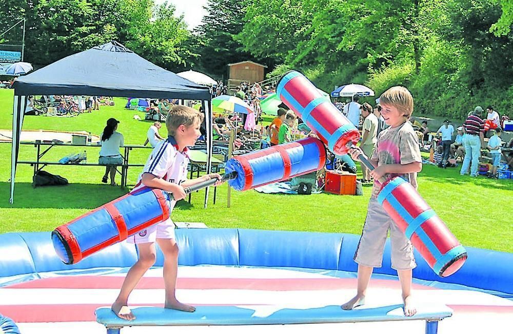 Draufsatteln bei der Abschlussfete - Reutlingen - Reutlinger General ...
