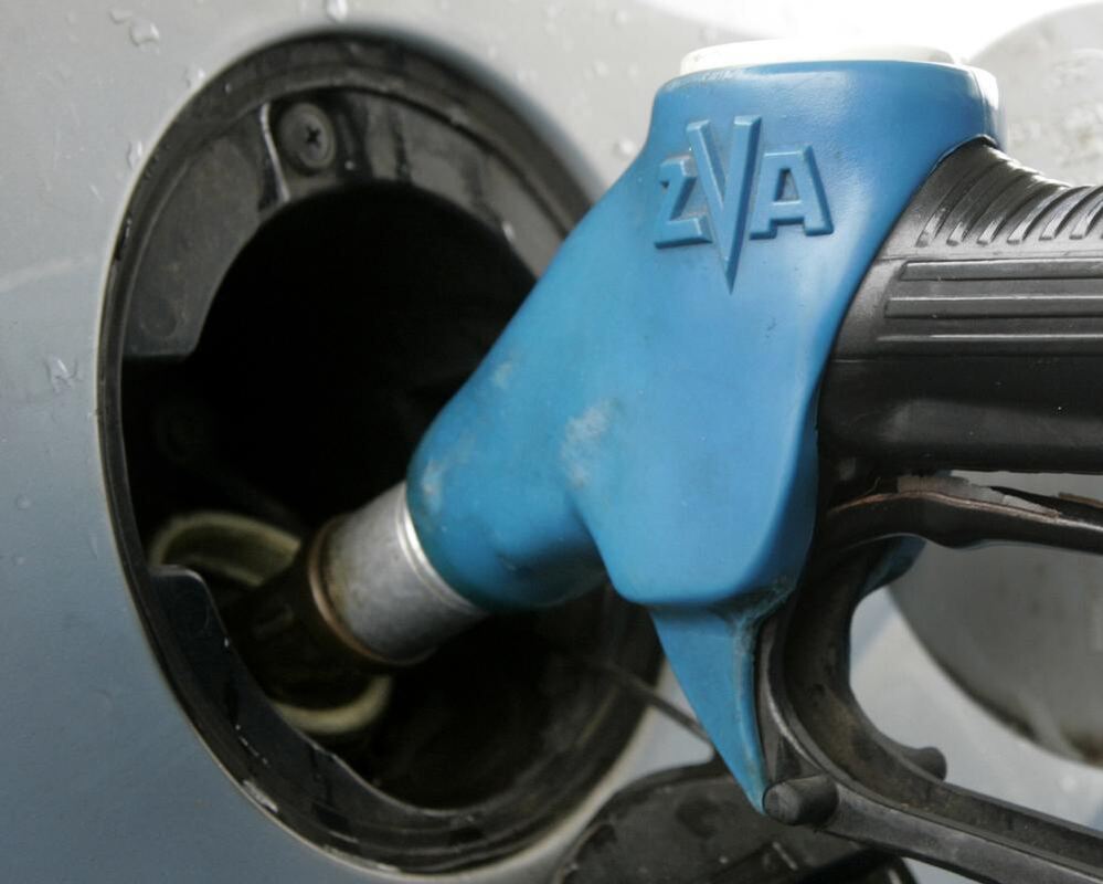 Nicht jedes Fahrzeug verträgt den Bio-Sprit »E10« - Reutlingen ...