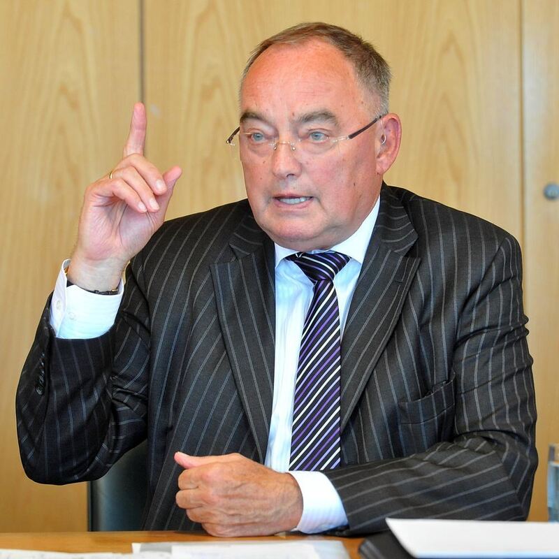 Neuer Stadthallen-Chef Krumrey soll's richten - Reutlingen - Reutlinger ...