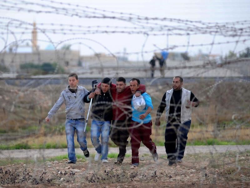 Flucht aus Syrien: 11000 Menschen in 24 Stunden - Politik-Nachrichten ...