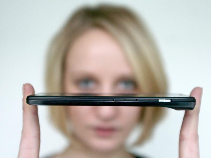 Marktforscher: Fast jedes zweite Mobiltelefon ein Smartphone - Web-News ...