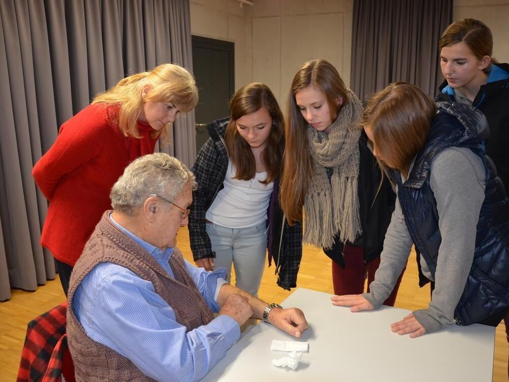 Zeitzeuge: Durch die KZ-Hölle gegangen - Pfullingen / Eningen ...