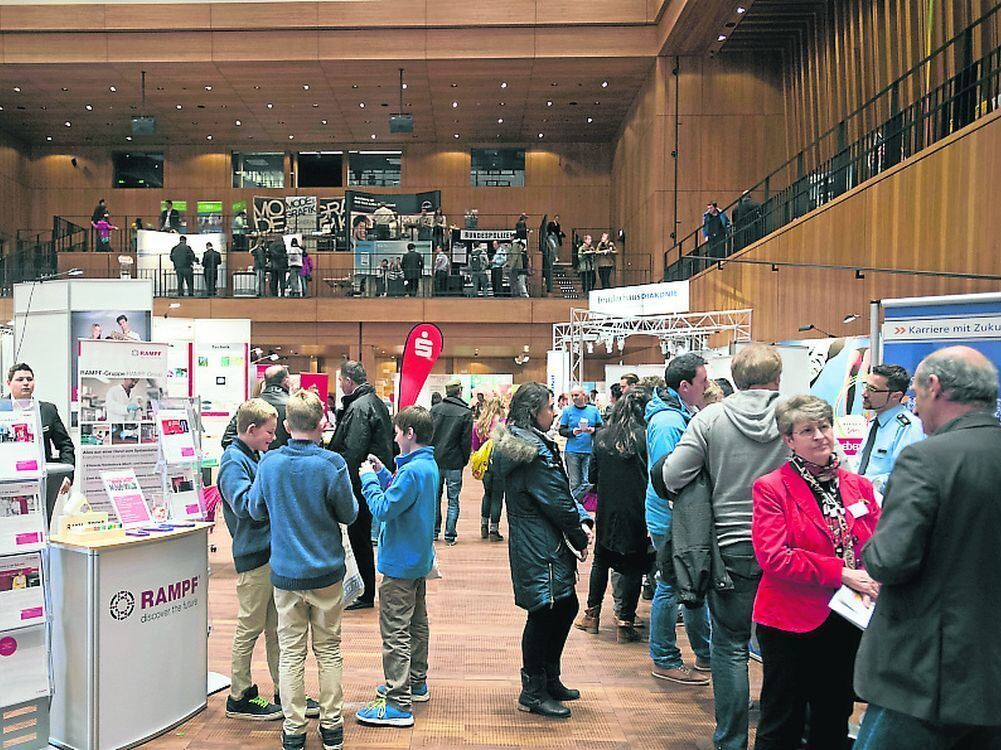 Binea verzeichnet Besucherrekord - Reutlingen - Reutlinger General ...