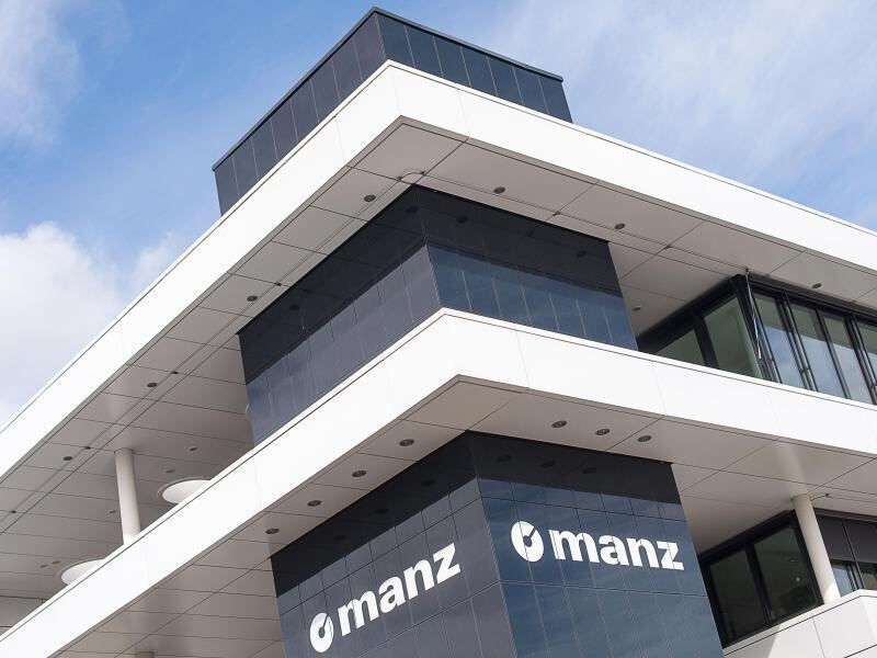 Manz AG aus Reutlingen kooperiert mit Grob-Werke ...