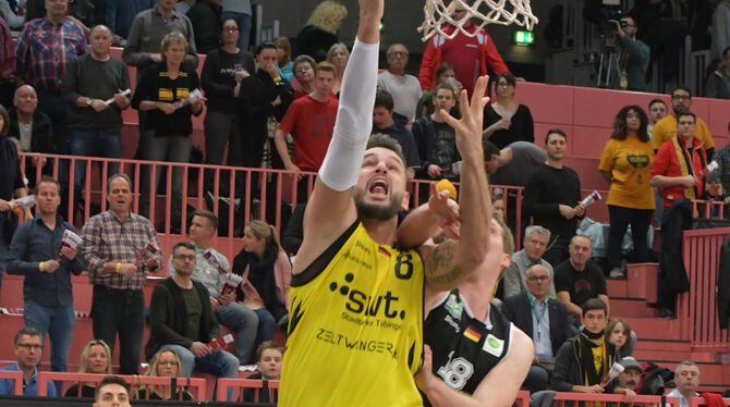 Vorweihnachtliche Bescherung für die Tigers - Tigers Tübingen ...