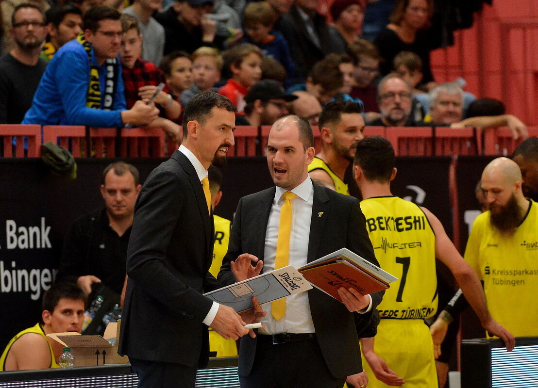 Rösch feiert erfolgreiches Cheftrainer-Debüt bei den Tigers Tübingen ...