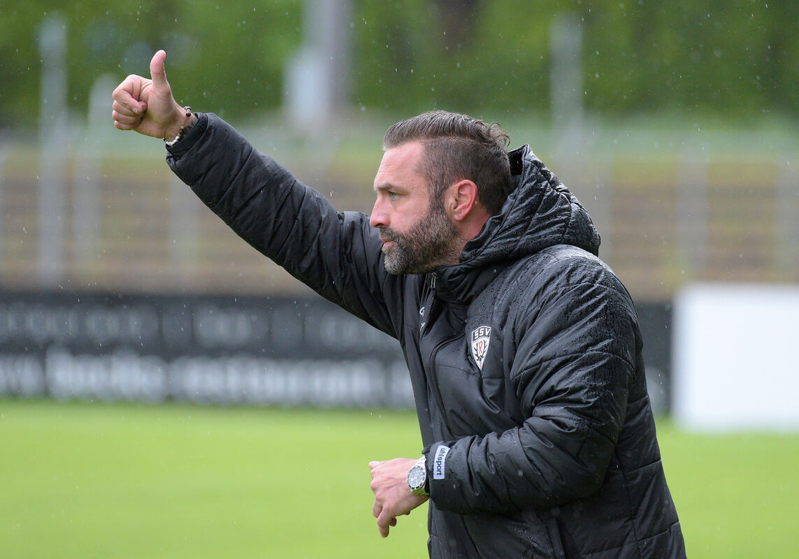 Grimminger steht bereit - SSV Reutlingen Fußball - Reutlinger General ...