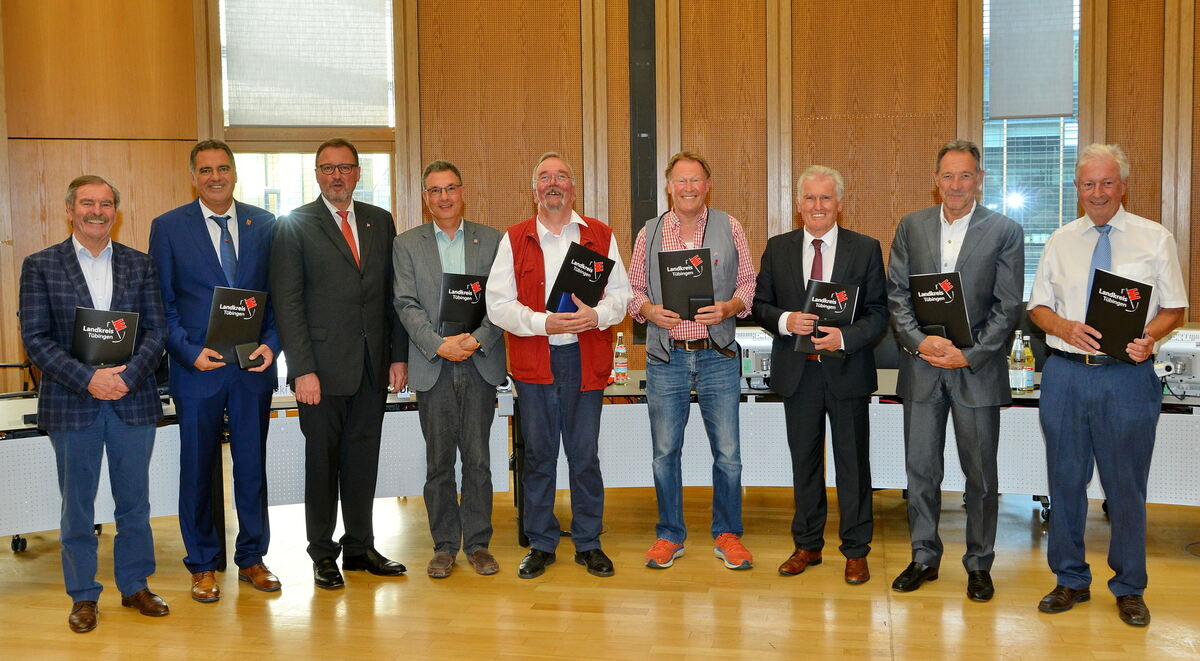 Großer Einsatz im Tübinger Kreistag gewürdigt - Stadt Tübingen ...