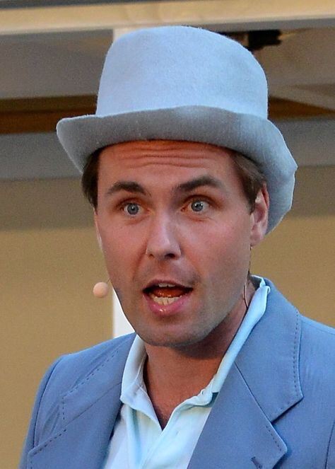 Daniel Tille spielt im Reutlinger Sommertheater - Kultur regional ...