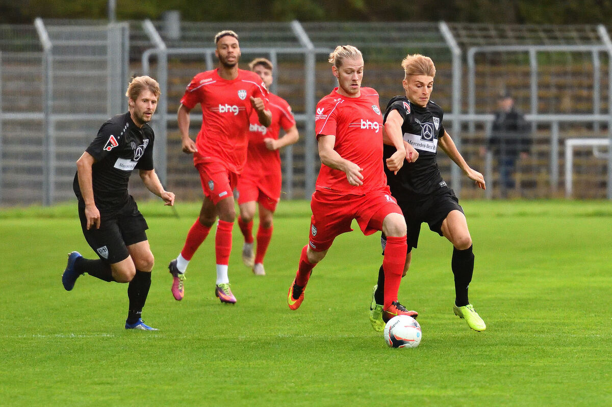 Giftiger SSV belohnt sich - SSV Reutlingen Fußball - Reutlinger General ...