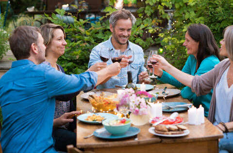 Wer darf sich wo mit wem treffen? - Reutlingen - Reutlinger General ...