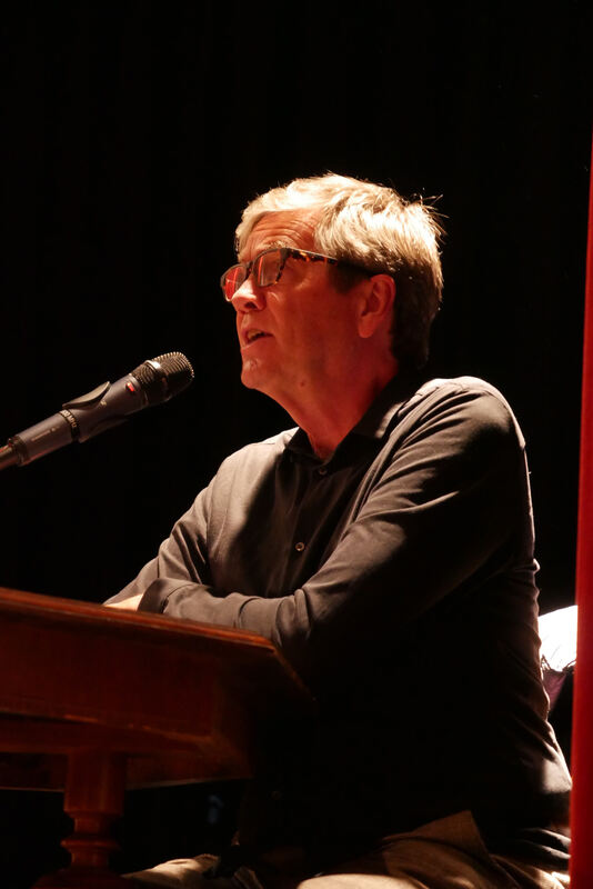 Bestsellerautor Peter Prange taucht in Tübingen in die Filmgeschichte ...