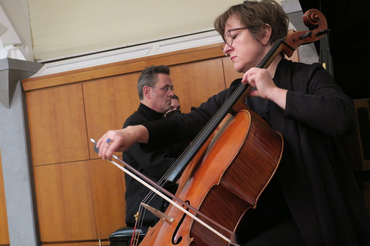 Duo Sachryn-Rivinius in Eningen: Freundschaftsbünde voll tönender ...