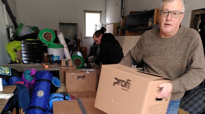 Würtingen packt an: Eine Tonne Hilfsgüter gesammelt - Über die Alb ...