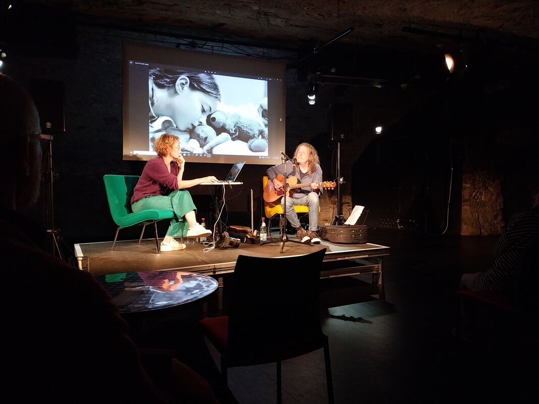 Reutlingerin Beate Armbruster fotografiert verstorbene Babys ...