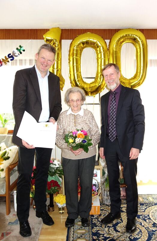 Fit mit Fernsehgymnastik und Quizsendungen: Eningerin Katharina Hild ...