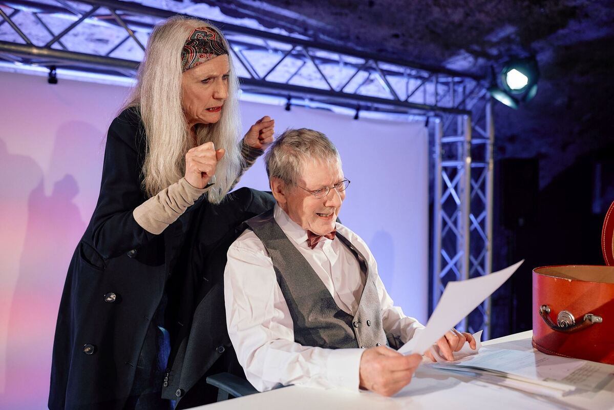 Tonne Reutlingen bringt »Love Letters« in Traumbesetzung auf die Bühne ...