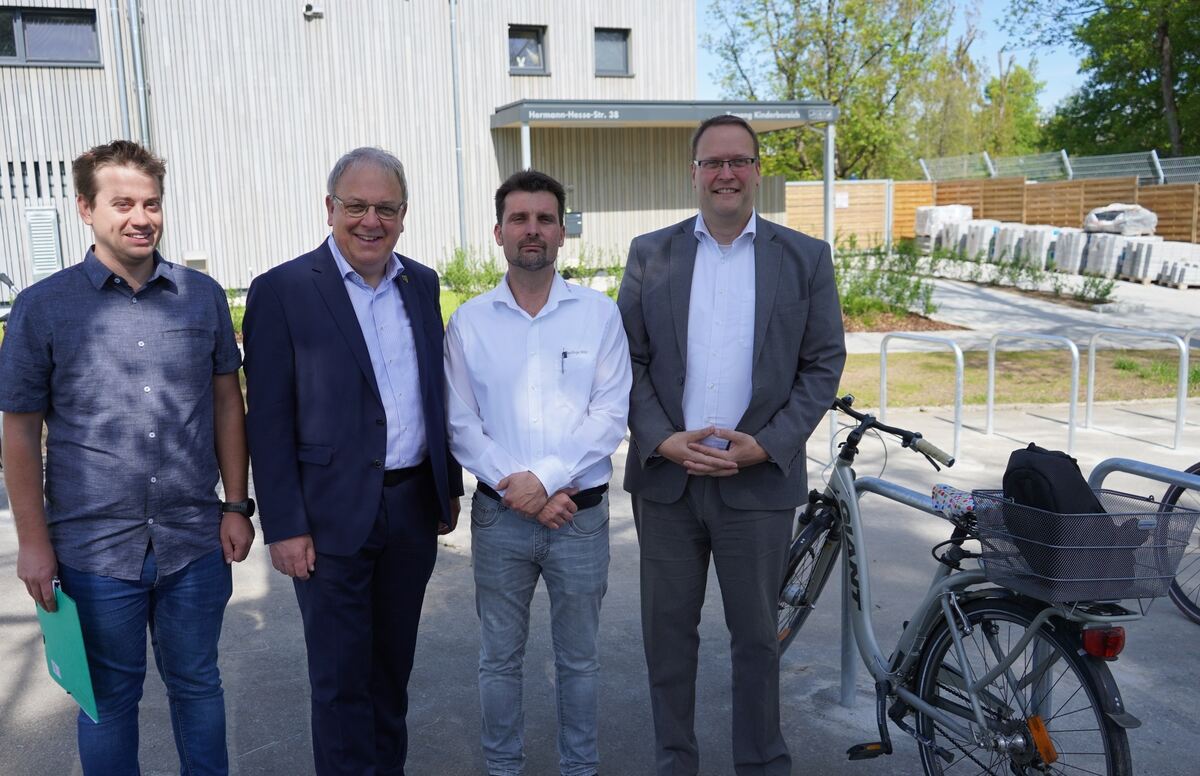 Am Reutlinger Freibad entstehen 718 neue Fahrradstellplätze ...