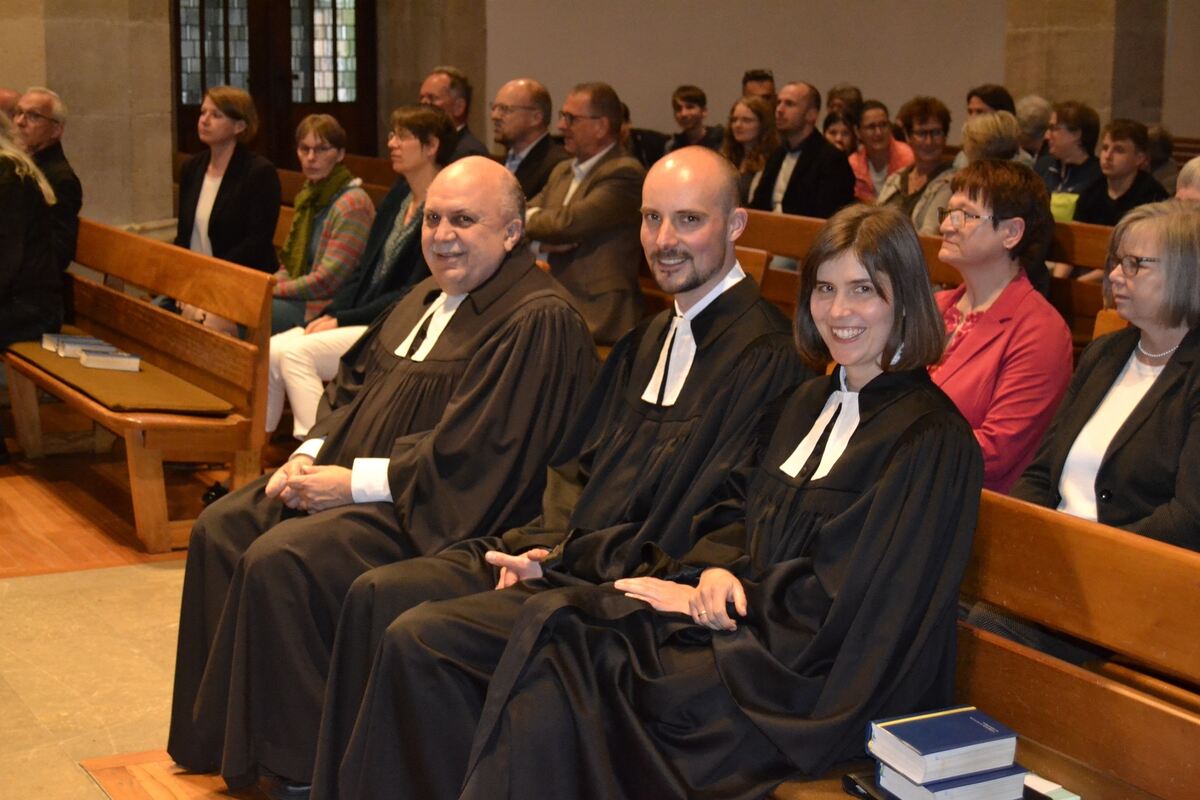 Jetzt »lebenslänglich« im Pfarr-Amt in Metzingen - Neckar + Erms ...