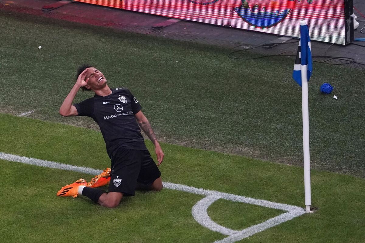 Stuttgart macht mit 3:1-Sieg gegen Hamburg erste Liga klar - VfB ...