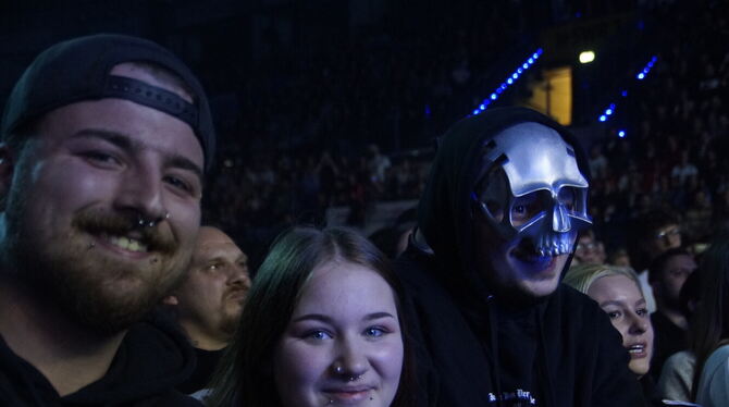 Sido begeistert 6.000 Fans in der Porsche-Arena Stuttgart - Kultur ...