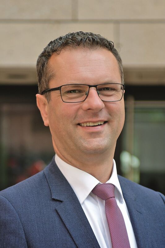 Stephan Neher gewinnt im zweiten Anlauf die OB-Wahl - Weitere ...