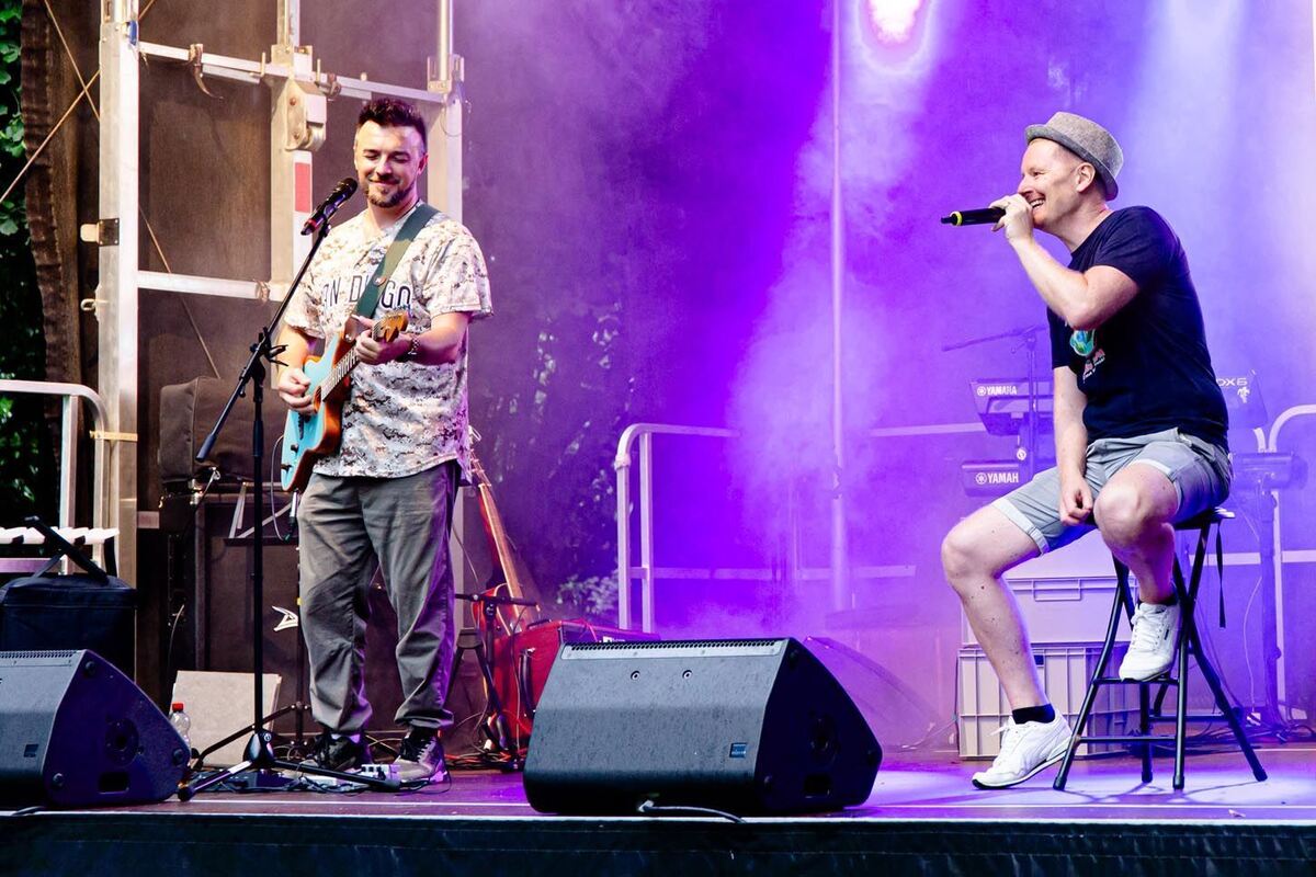 Reutlinger startet als "Piano Papa" auf Youtube durch - Reutlingen - Reutlinger General-Anzeiger ...