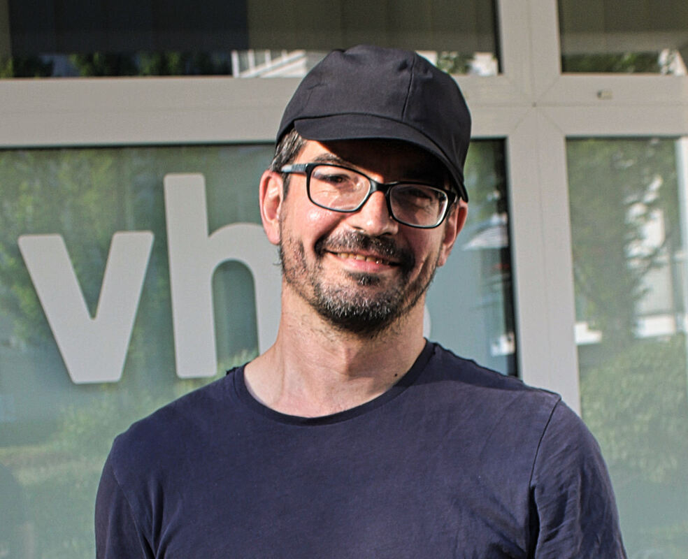 Zeichner Sascha Hommer stellte in Pfullingen sein Buch „Das kalte Herz ...