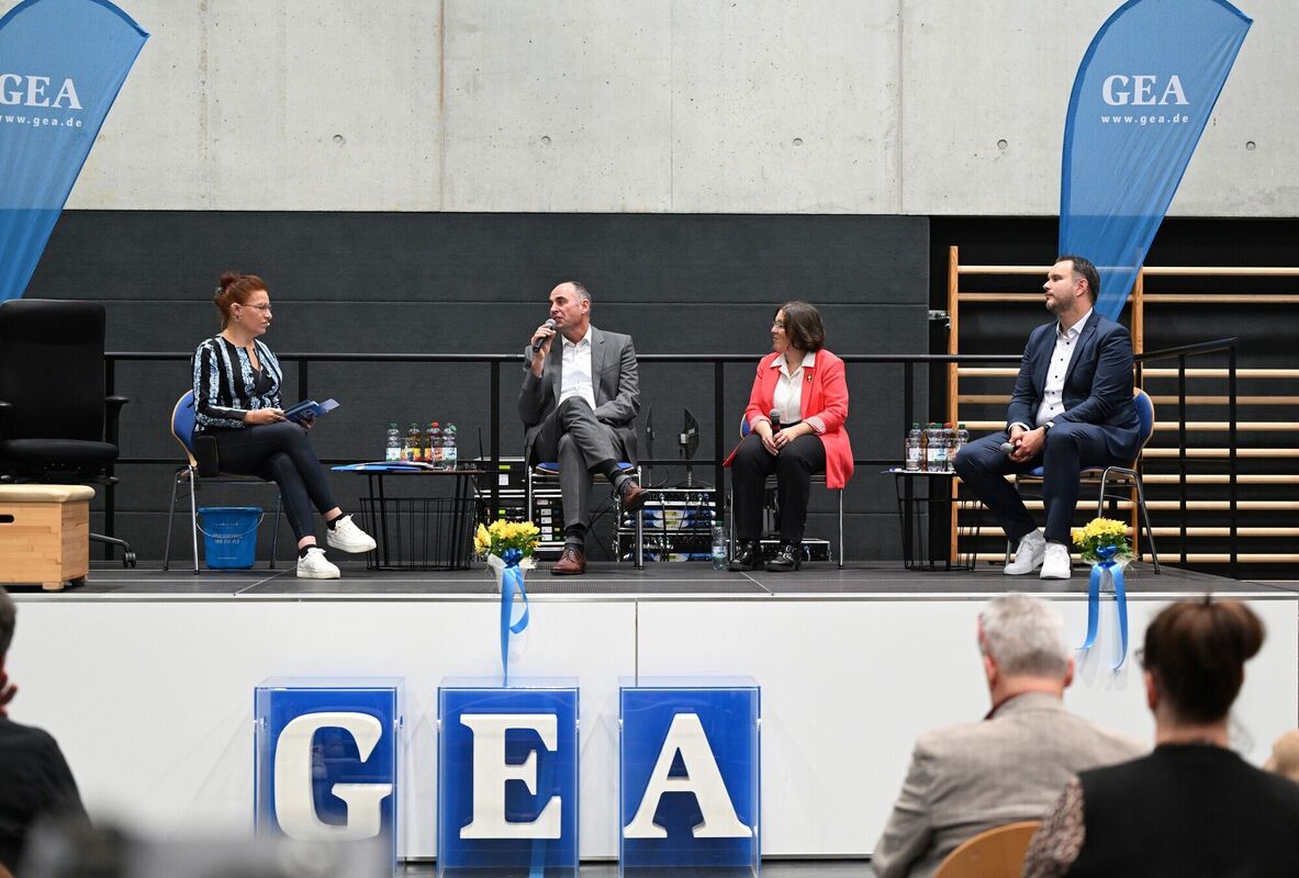GEA-Podium: So haben sich die Sonnenbühler Bürgermeister-Kandidaten geschlagen - Über die Alb ...