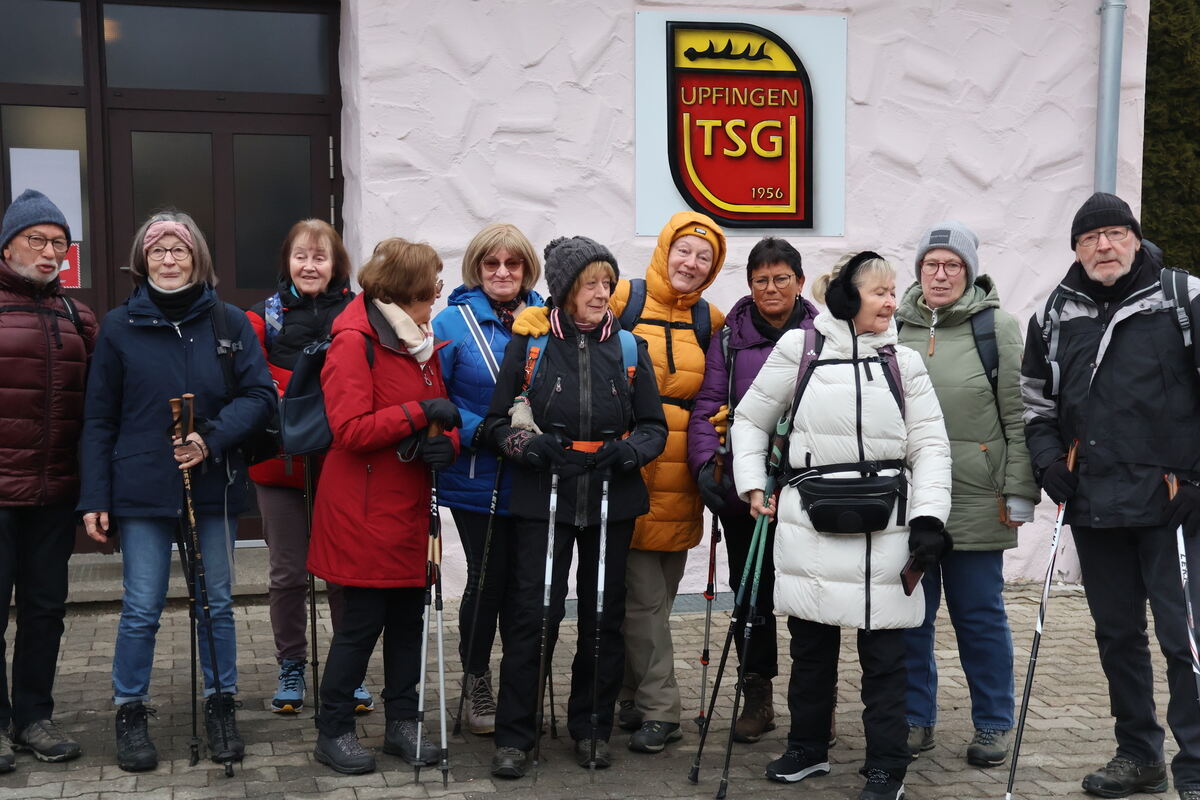 Eine Lokalrunde zu den 50. IVV Wandertagen in Upfingen - Über die Alb ...