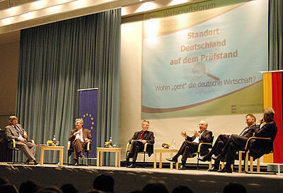 An vielen Schrauben drehen - Reutlingen - Reutlinger General-Anzeiger ...