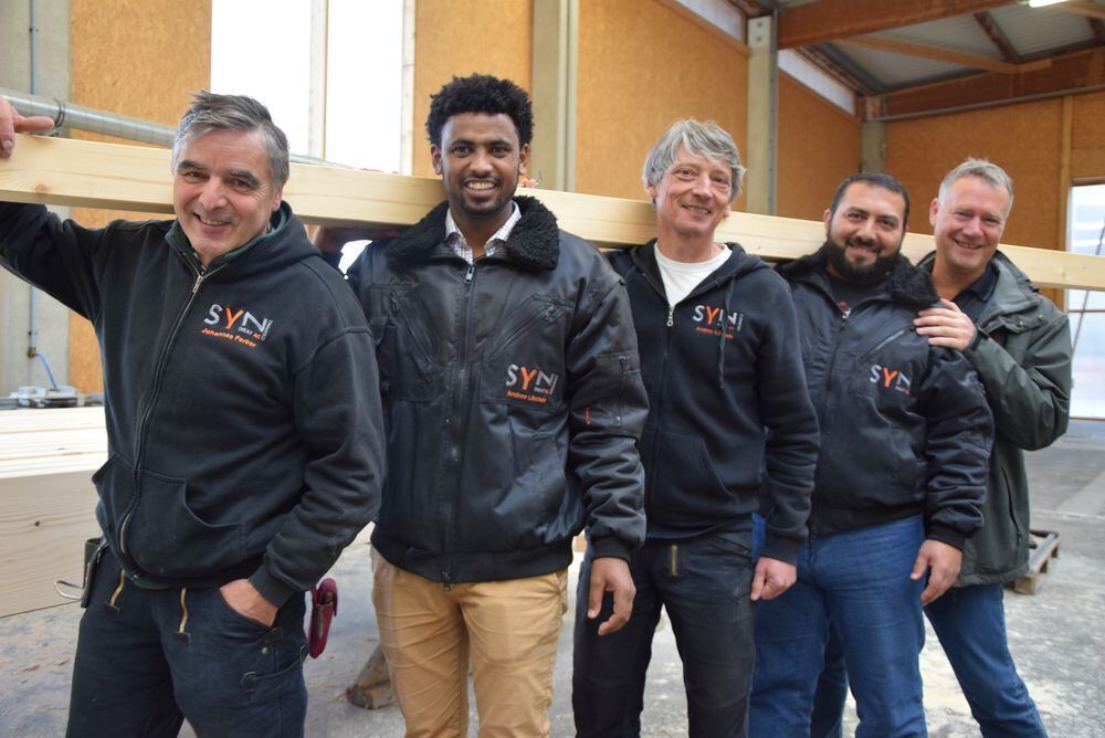 Sprache ist wichtig: Wann Flüchtlinge arbeiten dürfen - Kreis Tübingen ...