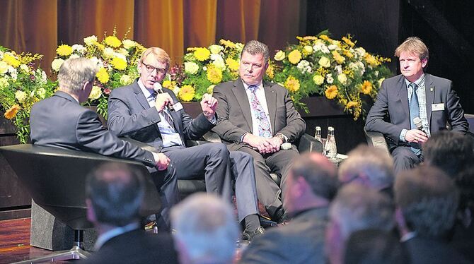 IHK und Handwerkskammer diskutieren über Integration ...