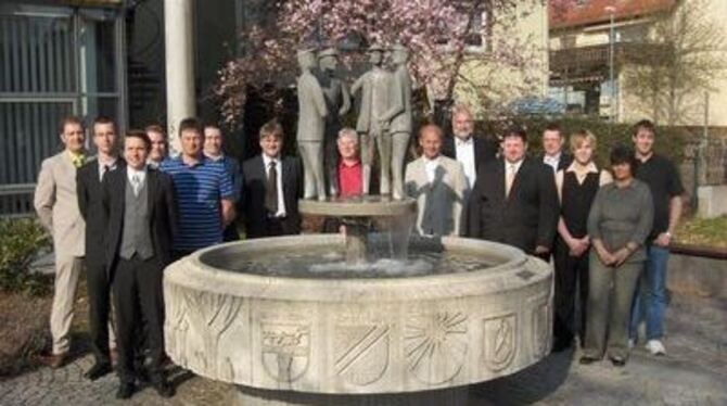 Für geringere Kindergartengebühren - Über die Alb - Reutlinger General ...